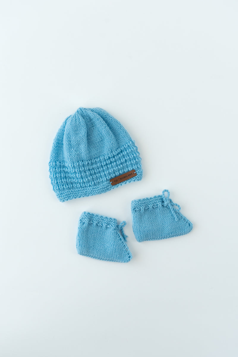 Zig Zak Design Cap & Socks- Blue – The Original Knit