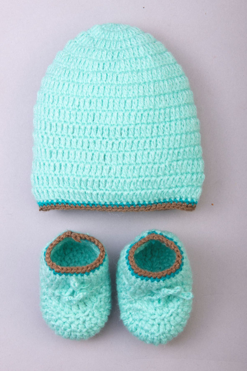 Handmade Cap with Booties- Turquoise Blue – The Original Knit